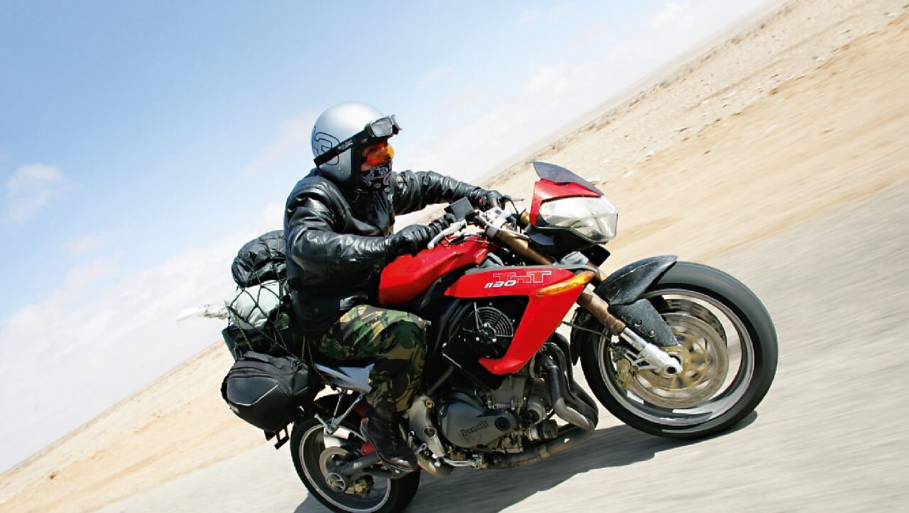 Gary Inman - Sandstorm | Hong Kong and Macau